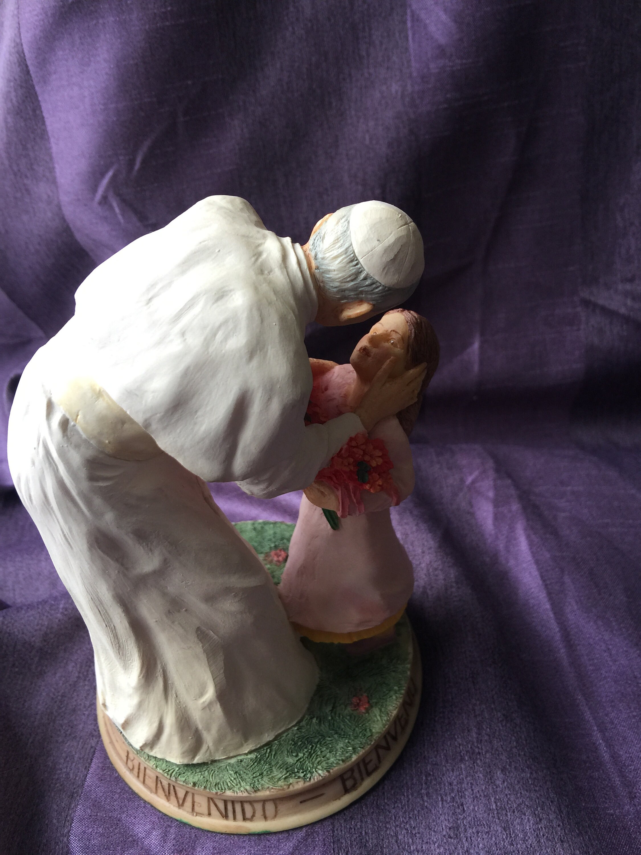 Aynsley Mastercraft Pope With Girl Welcome Collectible Gift Hand ...