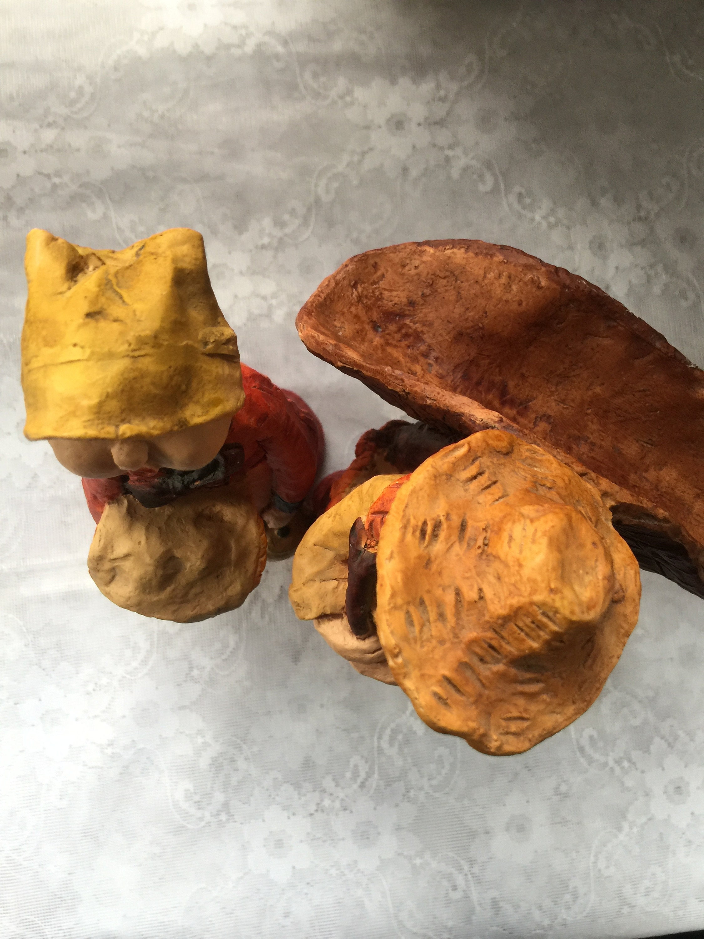 Handgemachte lustige farbige Tonfiguren - Etsy.de