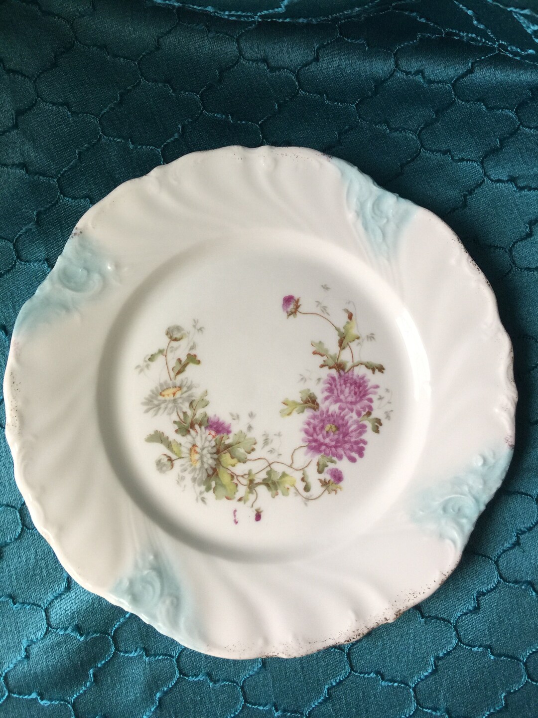KPM Aster Flowers Scalloped Edge Plate Collectible Plate - Etsy