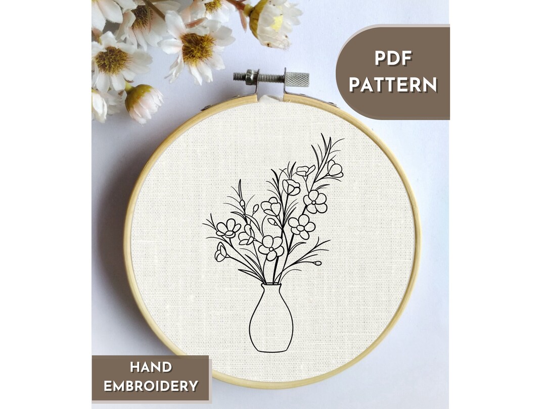 Flowers in Vase Hand Embroidery Pattern, Flowers Vase Outline Pattern ...
