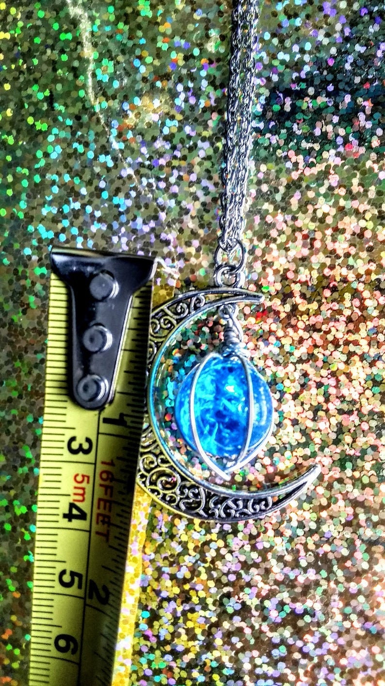 Elvish Moon Necklace Water Stone Necklace Crescent - Etsy Denmark