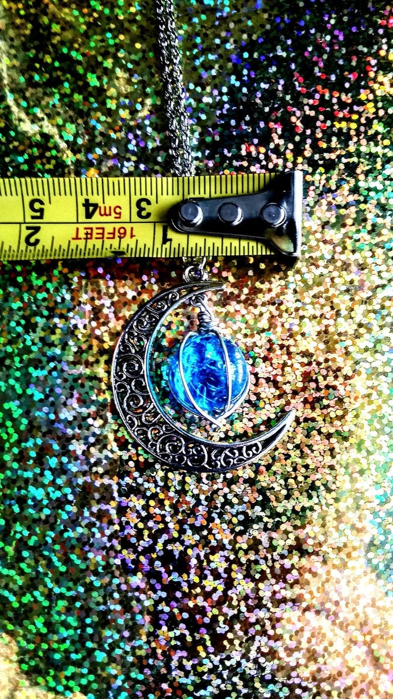 Elvish Moon Necklace Water Stone Necklace Crescent - Etsy Denmark