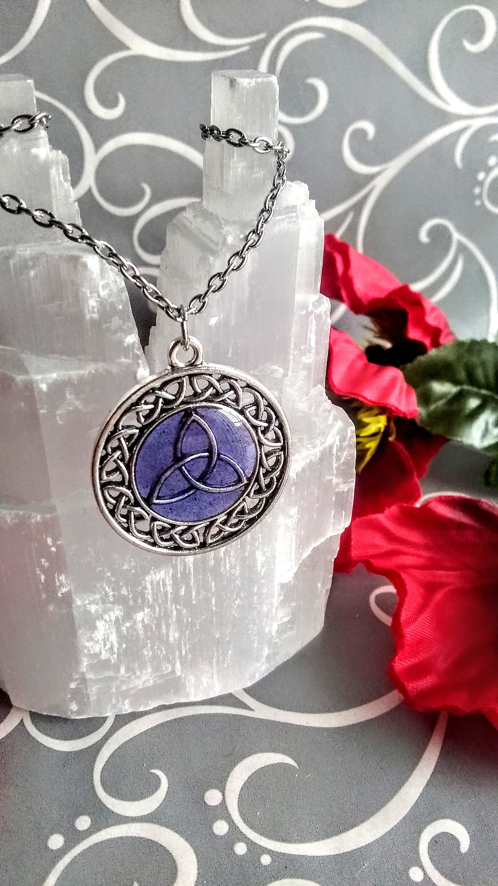 Trinity Amulet Celtic Knot Necklace Celtic Trinity Elven - Etsy