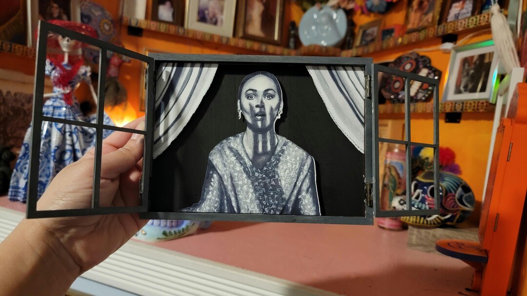 Nosferatu Ellen in the Window Wall Decor - Etsy