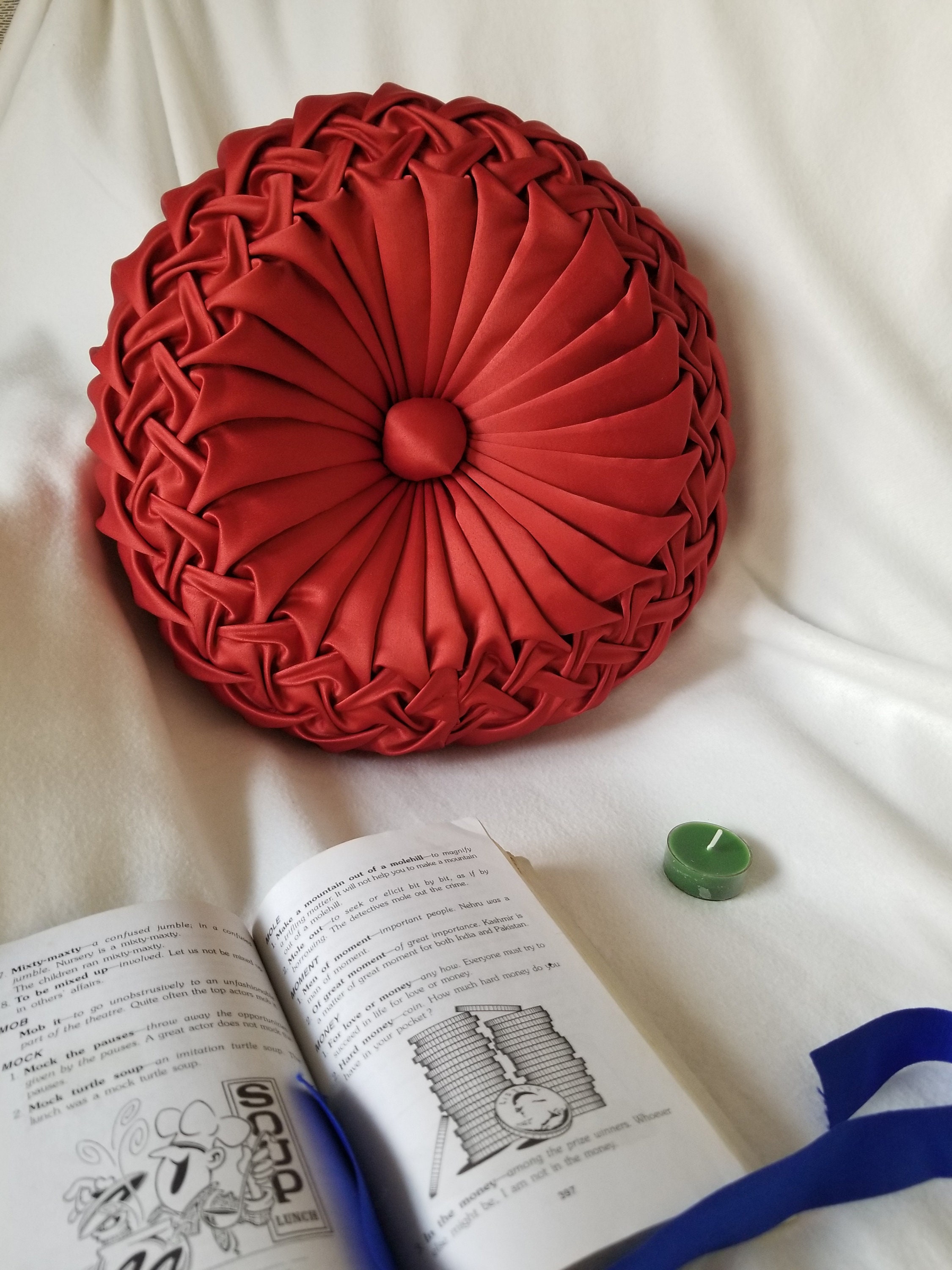 Red Rust Round Pillow, Throw Pillow, Smocking Pillow, Pintuck Pillow ...