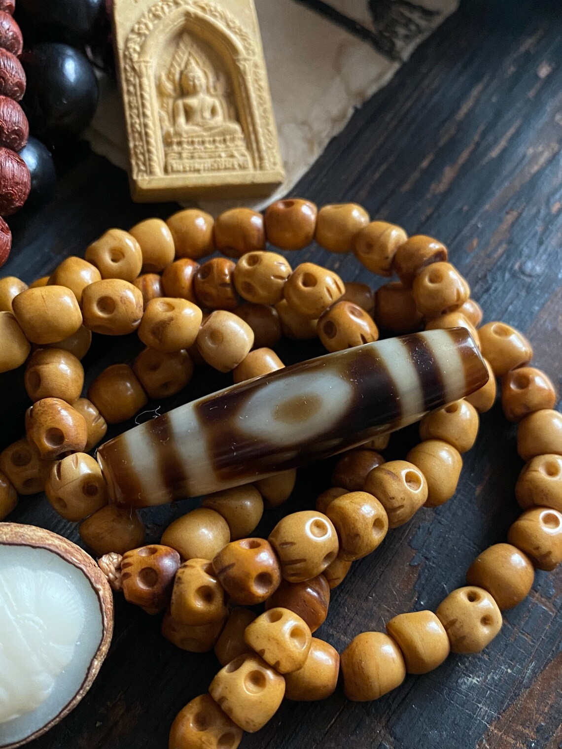 Pure dZi dragon eyes. Old Tibetan real dZi. Power dZi | Etsy