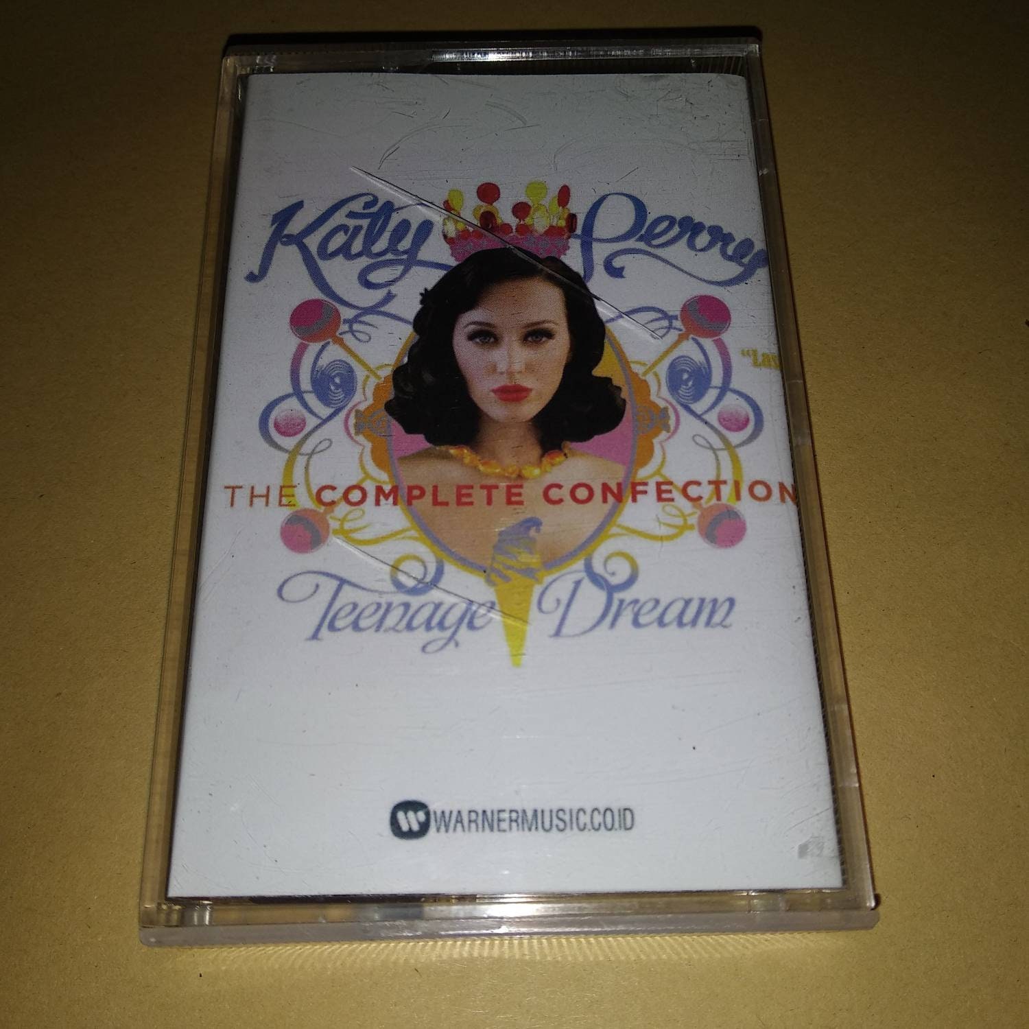 Katy Perry Teenage Dream The Complete Confection Album Cover
