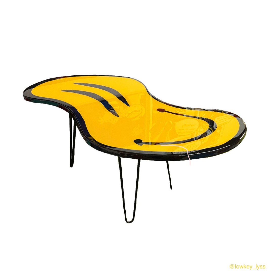 SMILEY Coffee Table | Wall Art | by Lowkey Lyss - Etsy