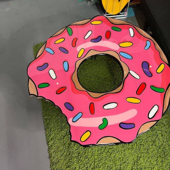 Doughnut Coffee Table | by LOWKEY Lyss - Etsy Doughnut Coffee Table | by LOWKEY Lyss - Etsy
