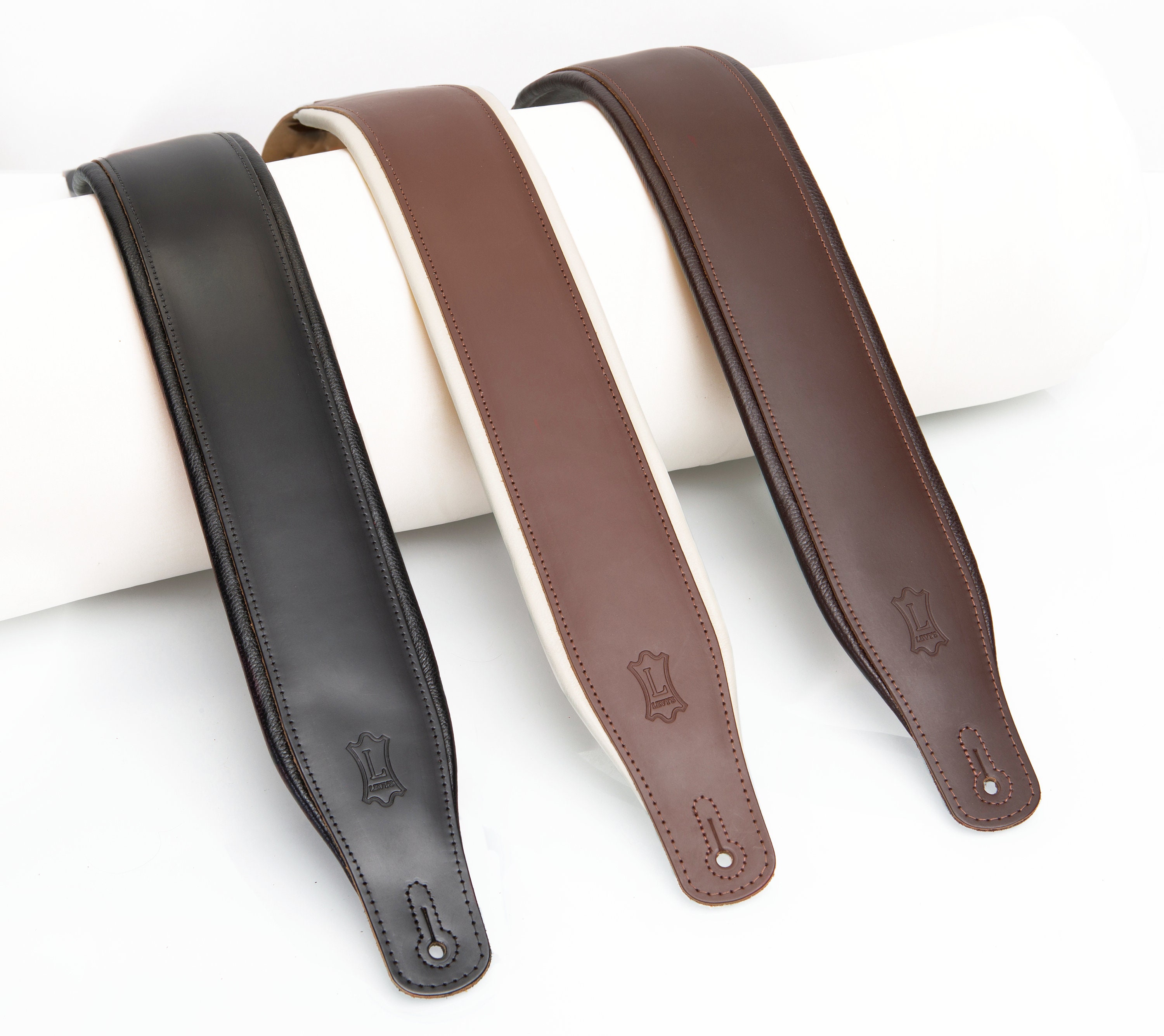 Handcrafted Padded Leather Guitar Strap - Levy's Leathers 3
