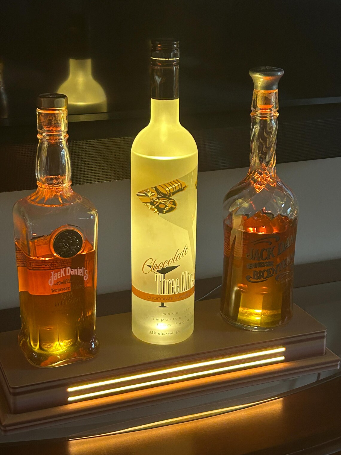 Bar Light: Lights up Bottle With LED When Bottle is Placed. Front Faux ...