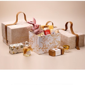 Small Single Luxury Velvet Gift Box-various Colors - Etsy