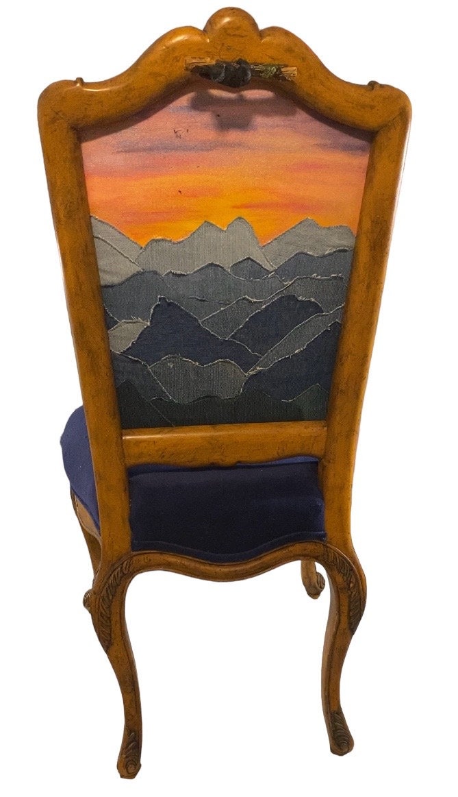 Blue Ridge Dining Chairs :cabin Cozy Vintage Refurbished Chairs Set of ...