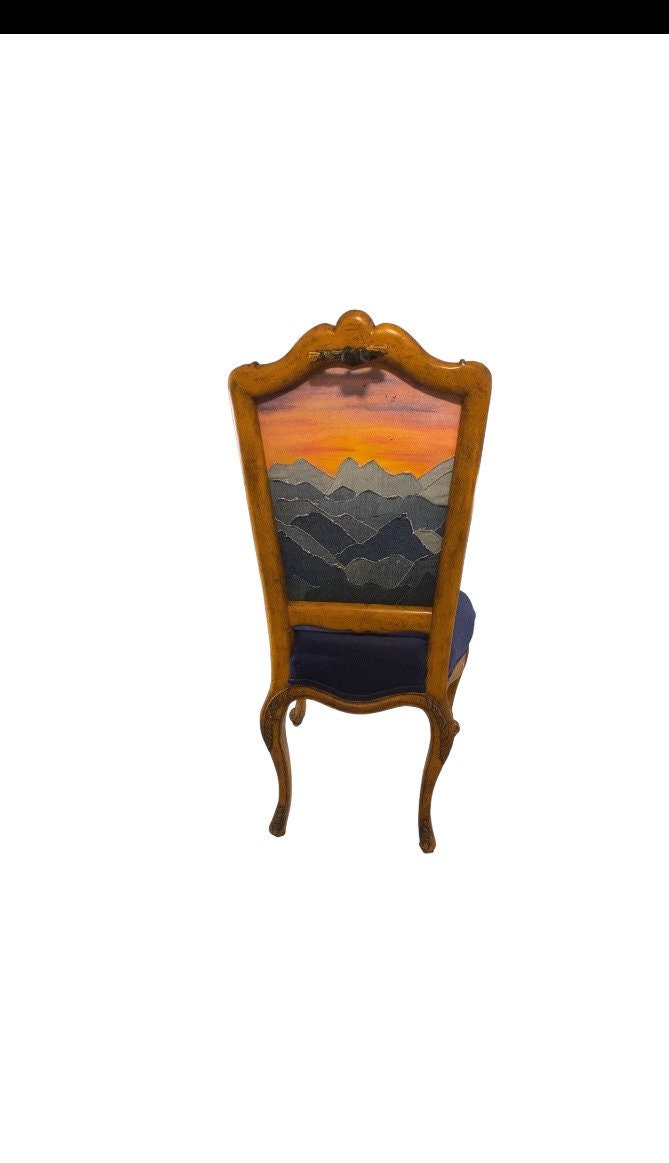 Blue Ridge Dining Chairs :cabin Cozy Vintage Refurbished Chairs Set of ...