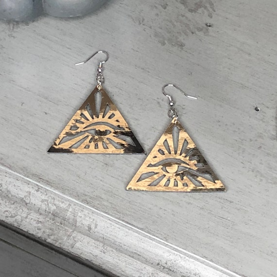 Gouden Piramide Oorbellen
