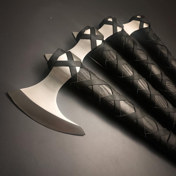 The Black Ragnar - Etsy