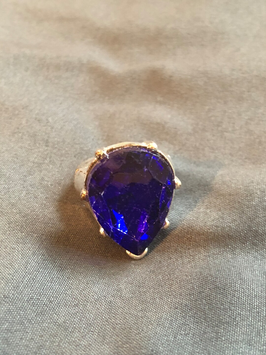 Vintage Costume Jewelry Ring - Etsy