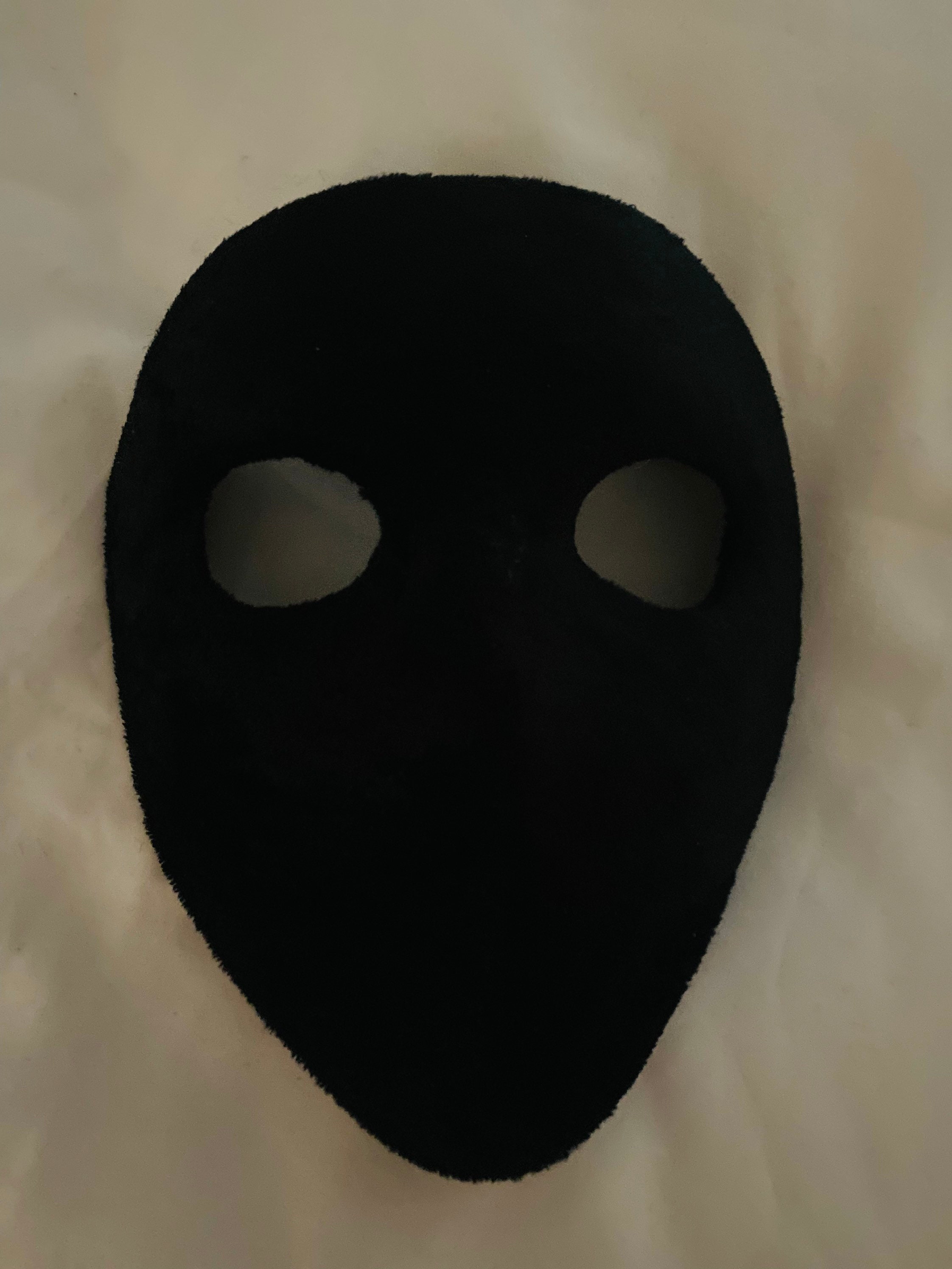 Black Faceless Mask
