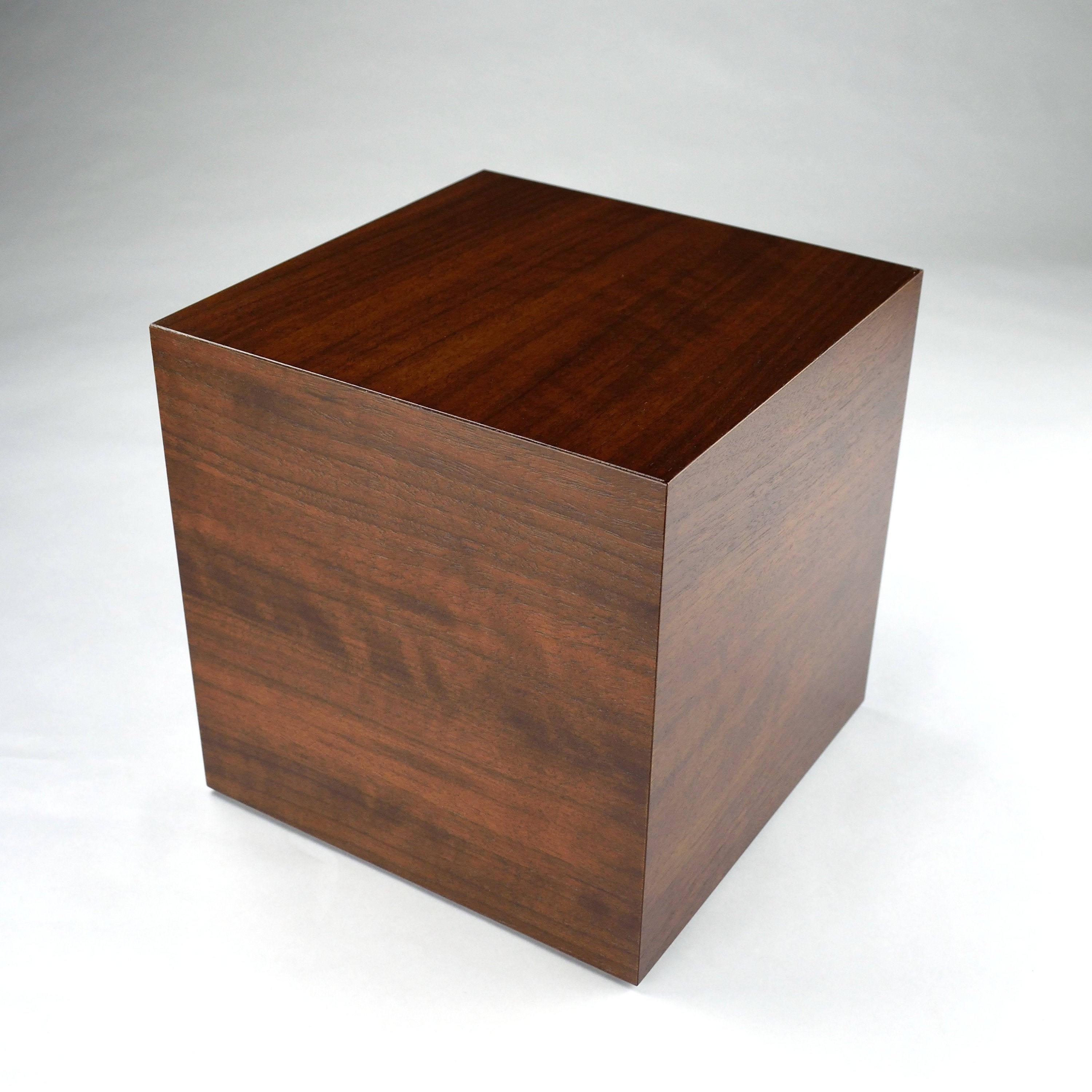 Simple Urn Walnut - Etsy