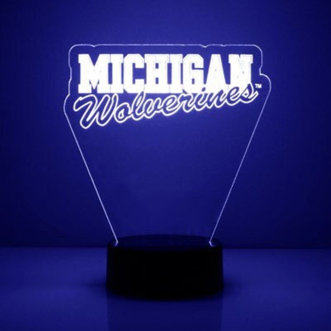 Michigan Wolverines Logo, Personalized Sports Fan Lamp, School Logo ...