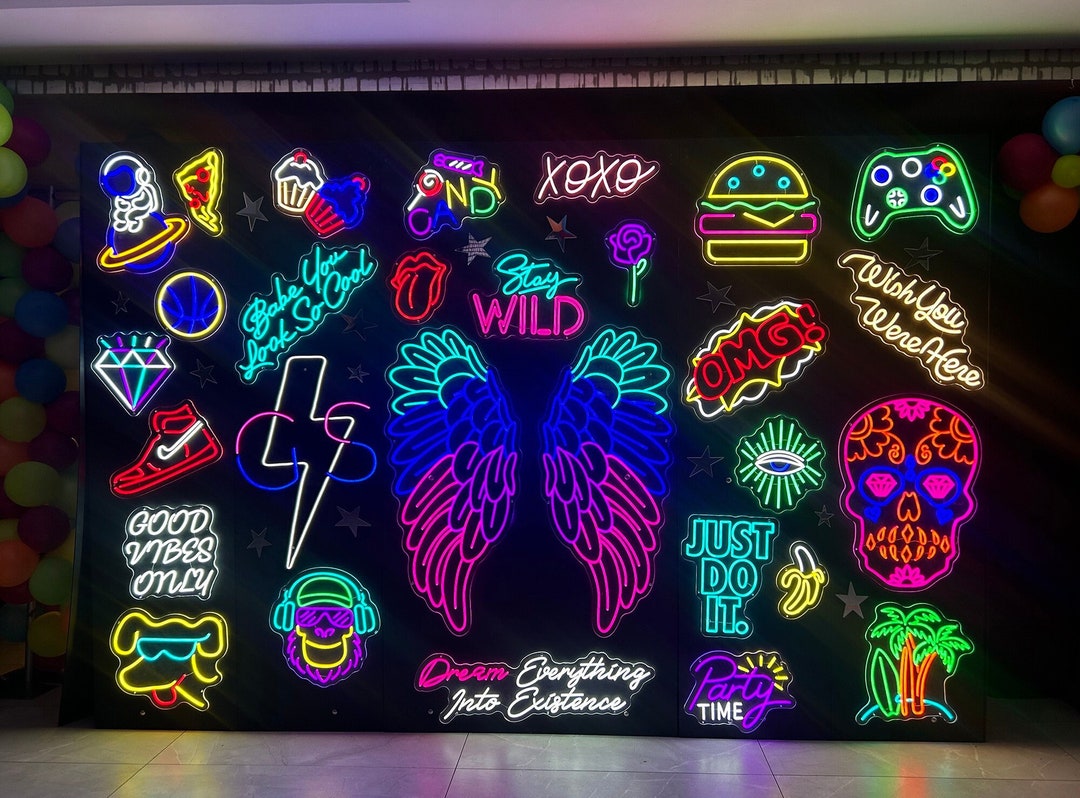 Light up Neon Photo Booth, Party Rental, Glow Bar/bat Mitzvah/ Wedding ...