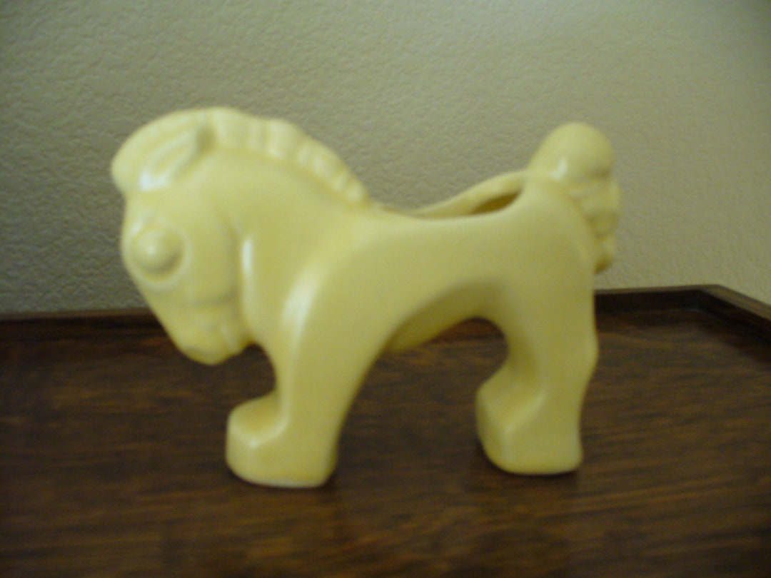 Vintage MCM Mccoy Stretch Horse Planter Yellow Leslie Cope Design - Etsy
