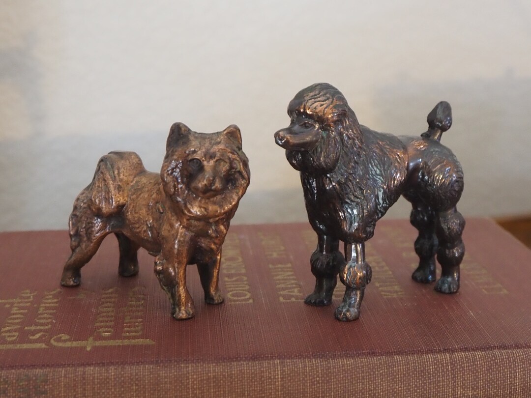 Vintage Dog Figurines Poodle Chow Chow Samoyed Spitz Copper Toned - Etsy