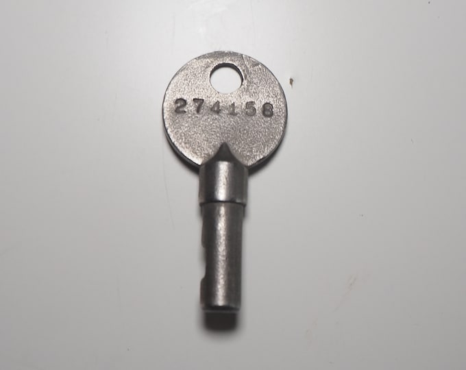 Railroad Key Sargent & Greenleaf 105 Key Railroad Collectible Padlock ...