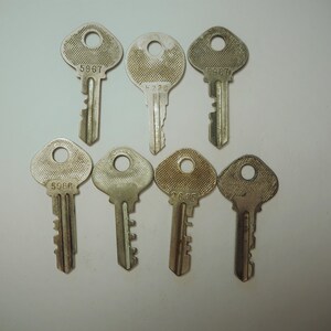 Vintage Ford Slaymaker Keys Set of Seven Collectible Keys Vintage Keys ...