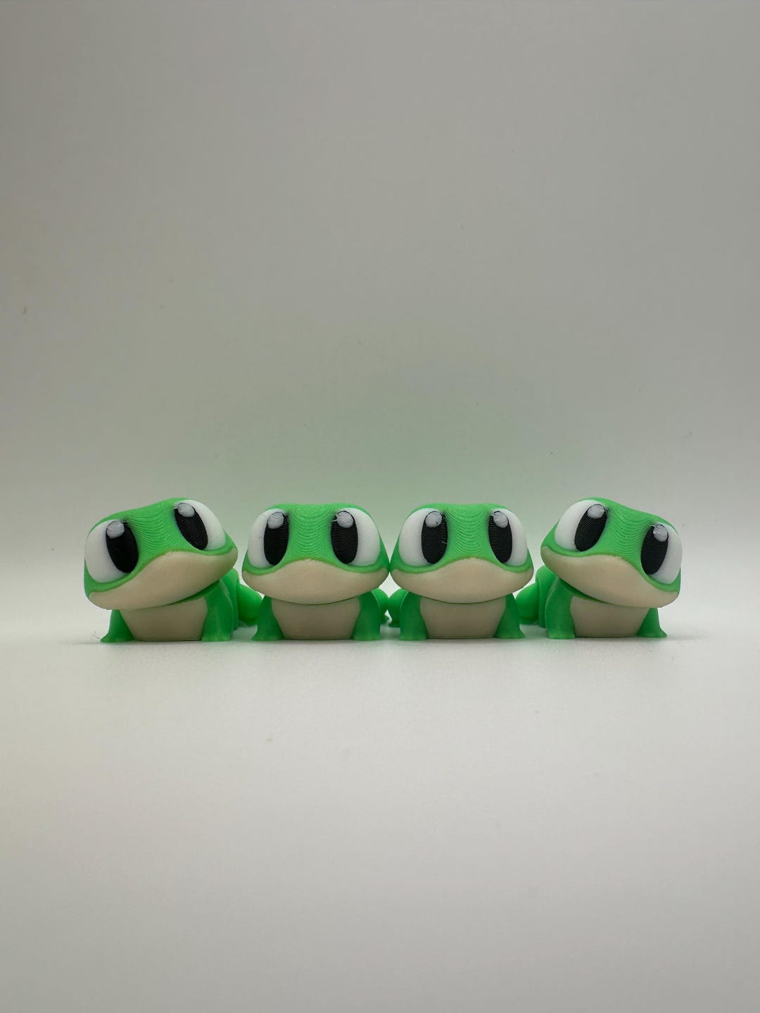 Frog Figurine – Cute 3D Printed Articulated Movable Frog, Adorable Home ...