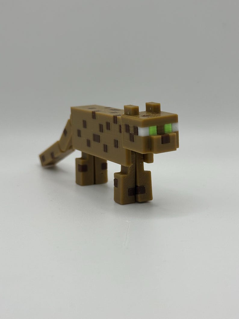 3D Printed Pixel Ocelot Figure: Gamer Decor - Etsy