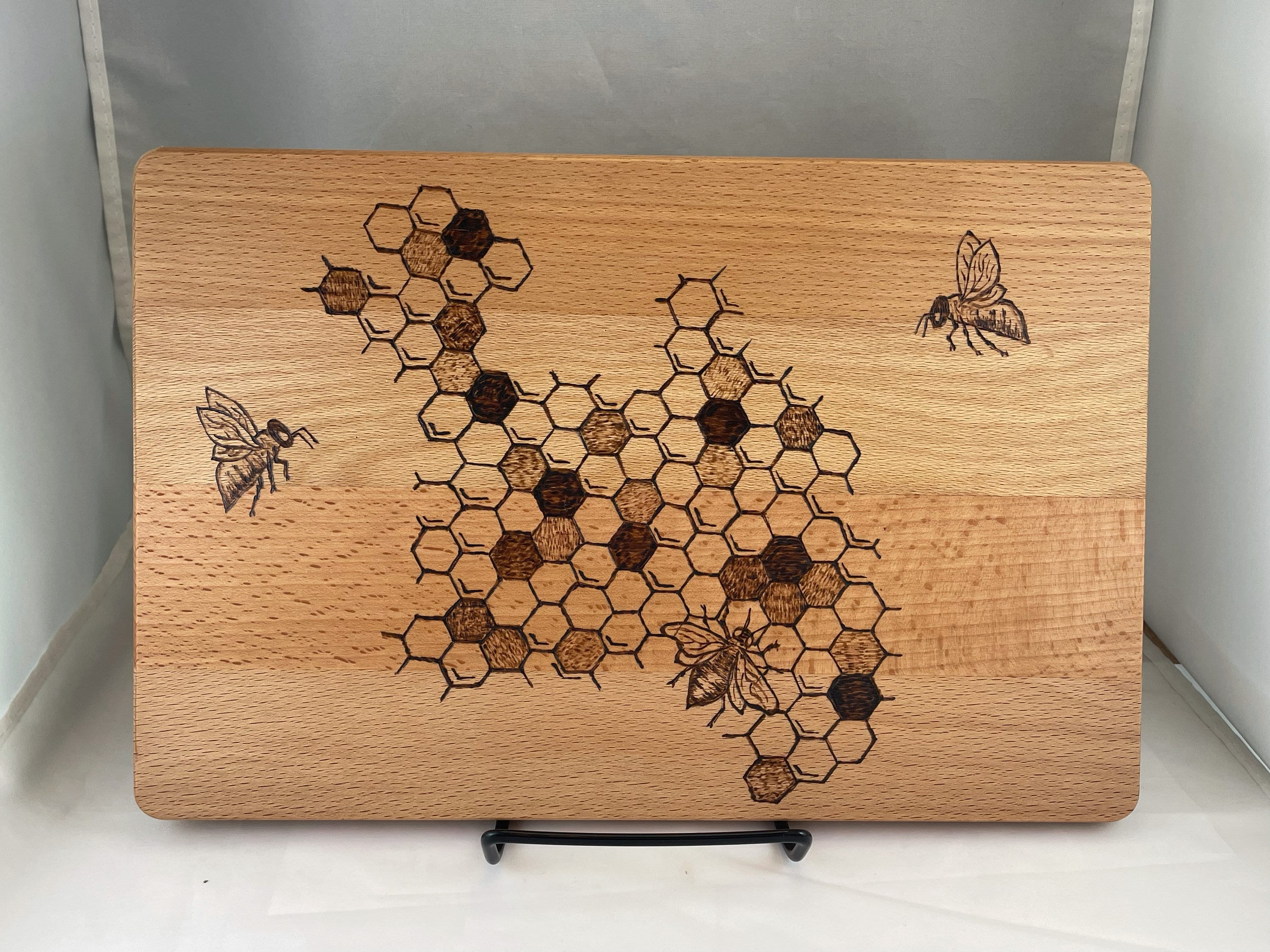Honeybee Honeycomb Wood Burned Cutting Board, Pyrography Kitchen Gadget ...