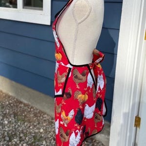 Vintage Style Apron, Chicken Apron, Country Apron, Full Coverage Apron ...