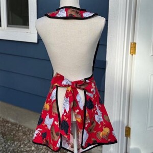 Vintage Style Apron, Chicken Apron, Country Apron, Full Coverage Apron ...