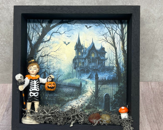 Trick or Treat Spooky House Shadow Box Shelf or Wall Decoration - Etsy