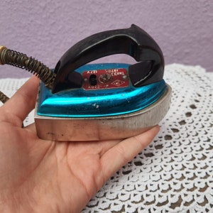 Vintage Mini Iron Portable Quilt Iron Electric Clothes Iron Travel Iron ...
