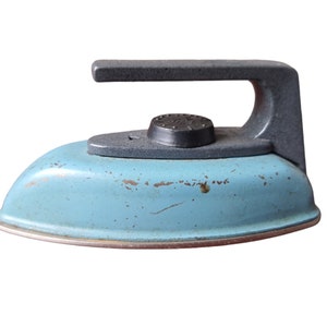 Vintage Mini Iron Portable Quilt Iron Clothes Iron Travel Iron Antique ...