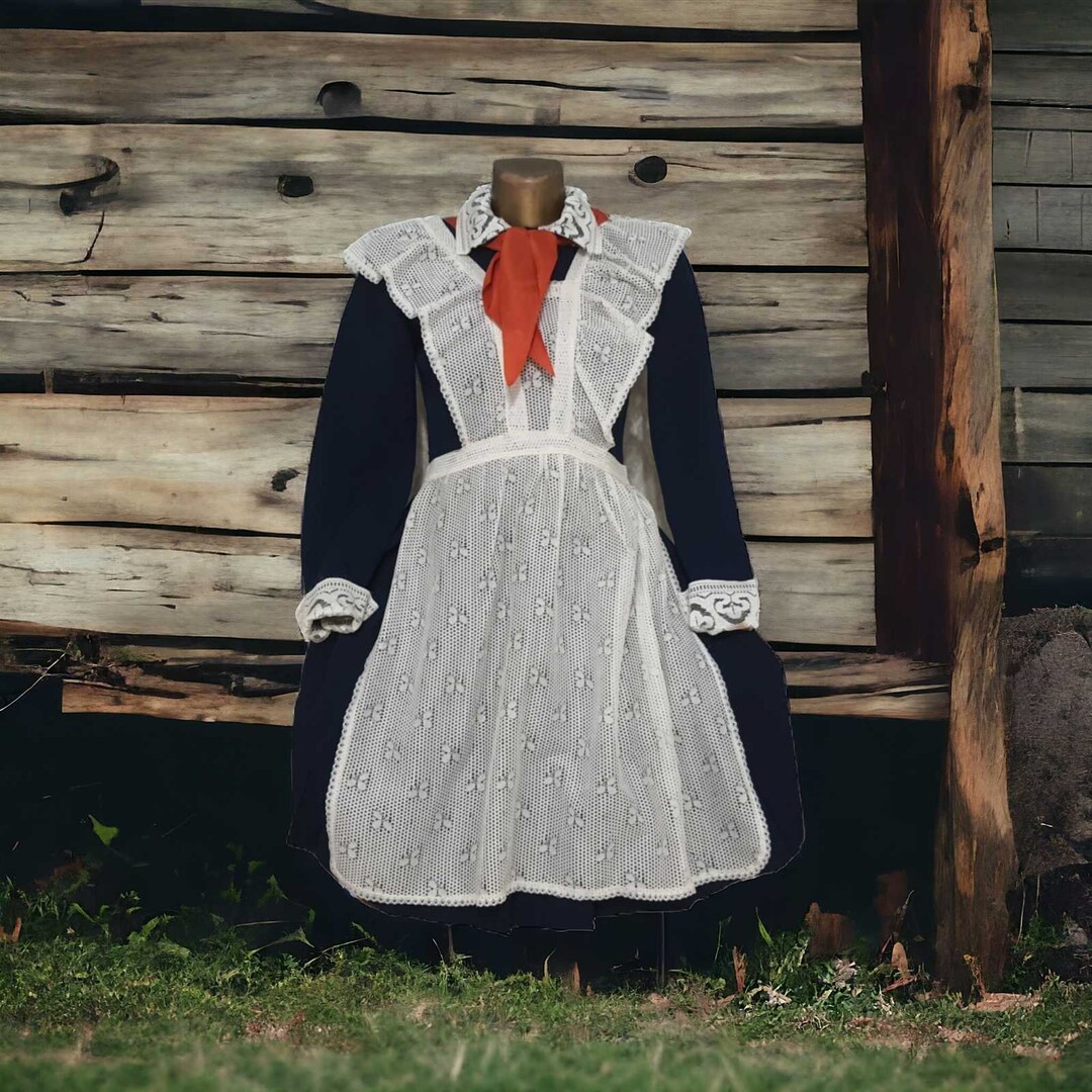 Vintage School Uniform, Soviet Student Uniform, I Dress School Uniform ...
