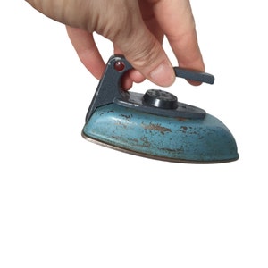 Vintage Mini Iron Portable Quilt Iron Clothes Iron Travel Iron Antique ...