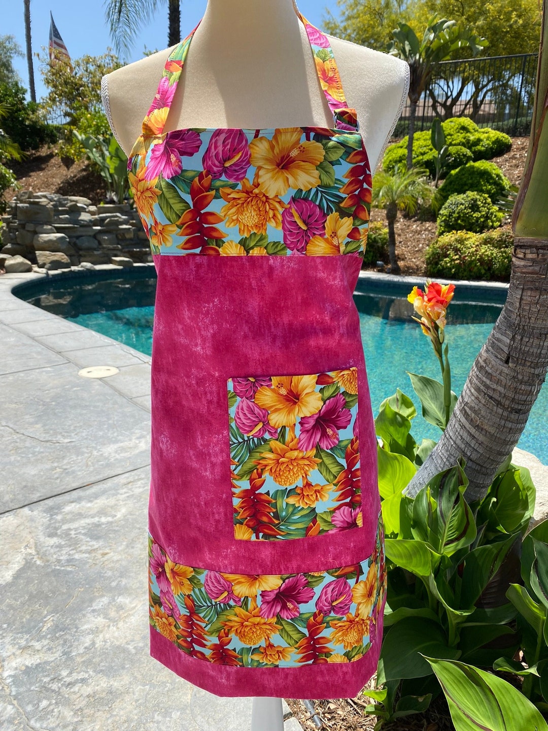 Reversible, Adjustable Apron With Pockets on Both Sides - Etsy