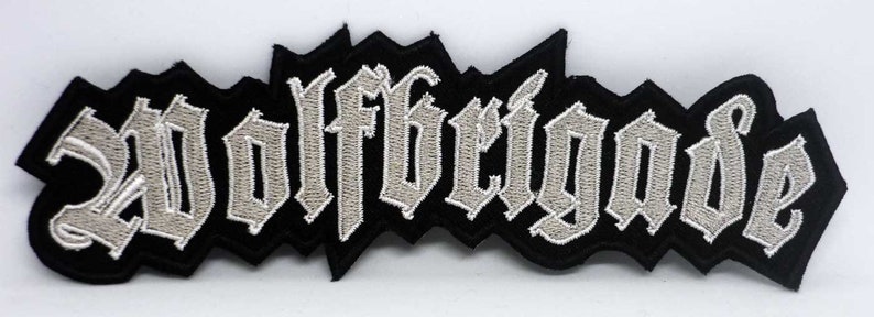 WOLFBRIGADE - Embroidered Patch 2 Option Wolfpack Moment Maniacs - Etsy