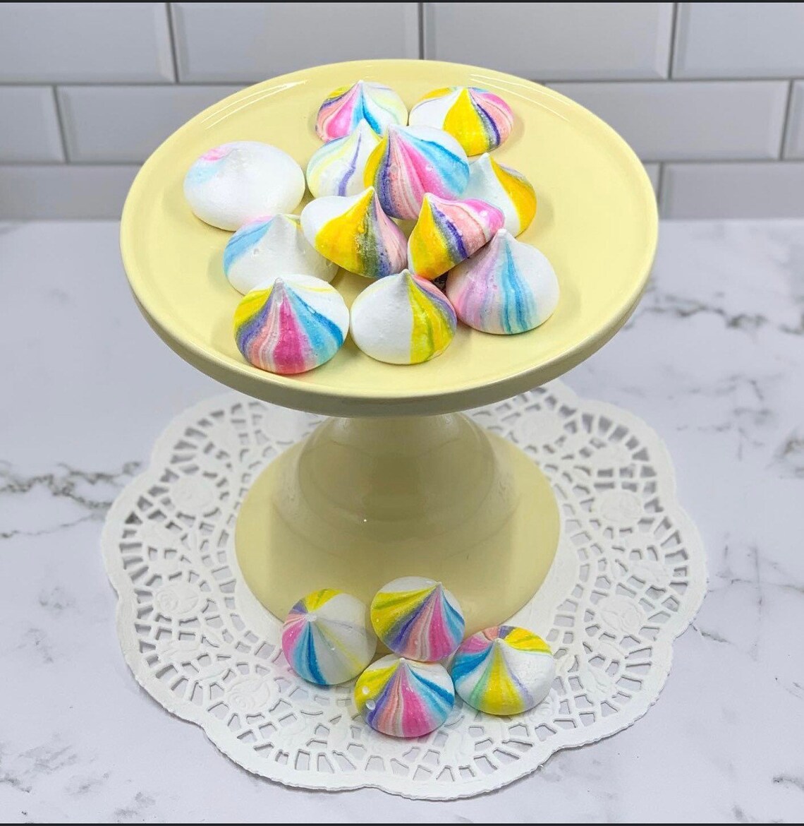 Meringue Cookies Surpiritos Dominican Meringue suspiritos Meringue - Etsy