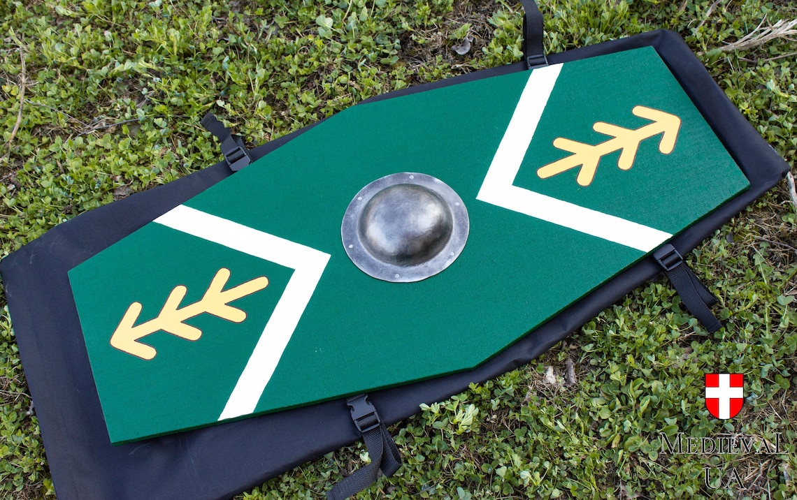 Germanic/Gothic shield Medieval shield Dropshield shield | Etsy