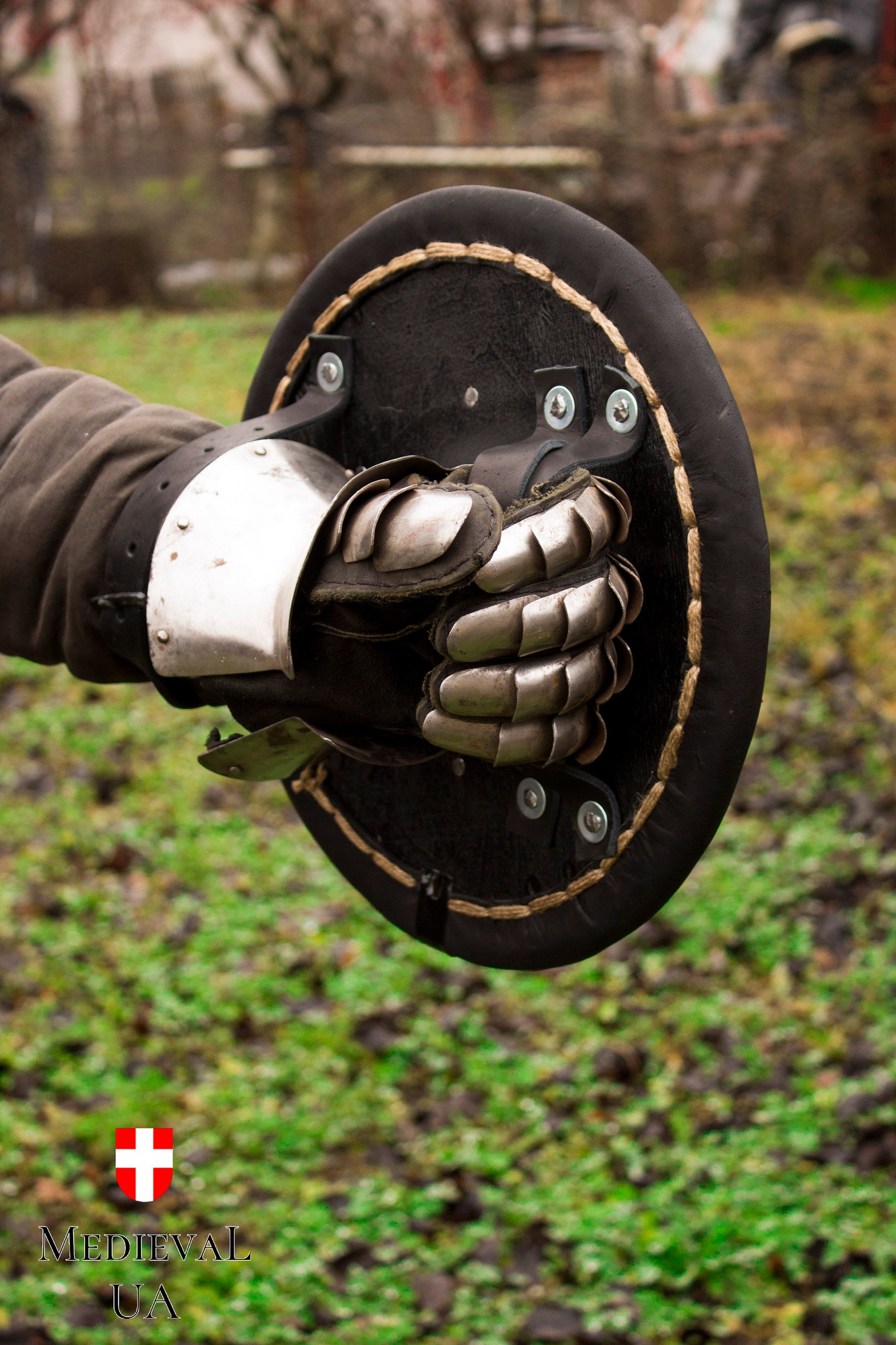 Wooden Buckler Medieval Shield Little Buhurt Shield Shield - Etsy