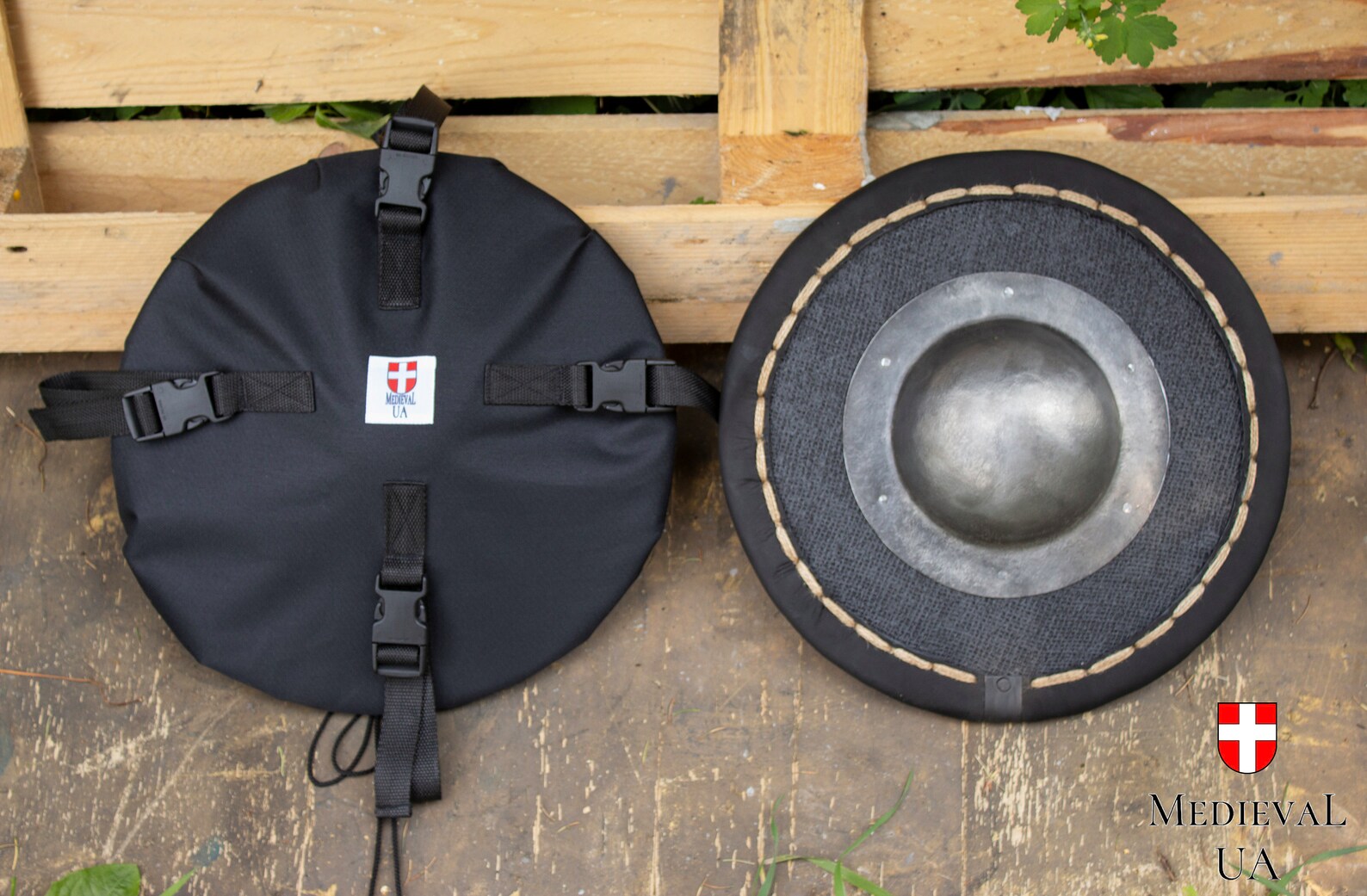 Wooden Buckler Medieval Buhurt Shield Little Bohourt Shield - Etsy