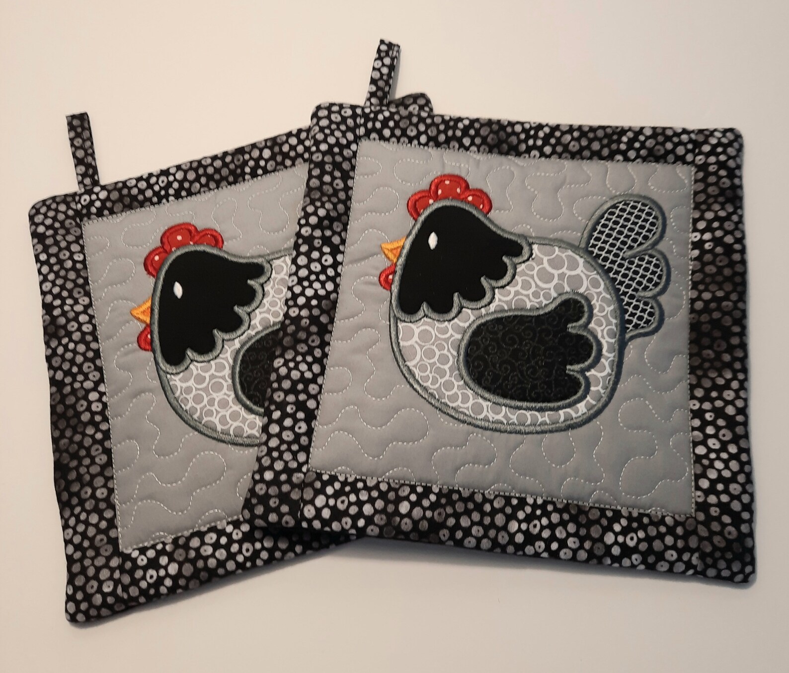 Insulated Quilted Potholders Set of 2, Chicken Potholders, Farmhouse ...