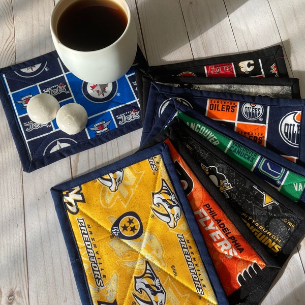 PDF Knitting Pattern - Curling Hat - Etsy Canada