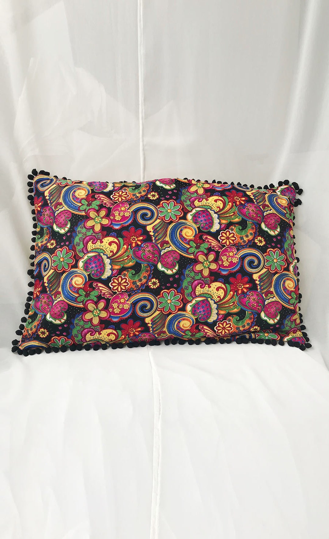 Psychedelic Print Austin Powers Style Multi Colour Cushion - Etsy