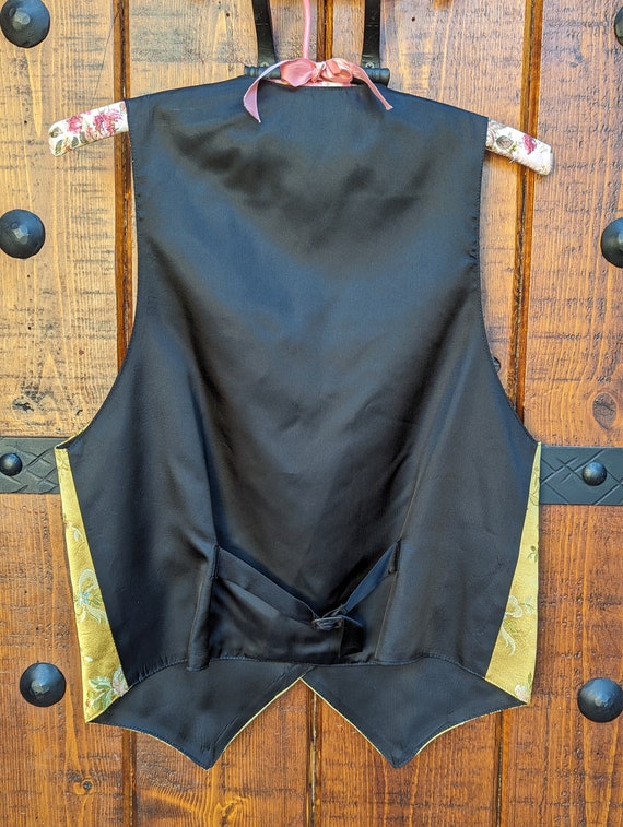 Gold Baroque Vest by I. Magnin - Gem