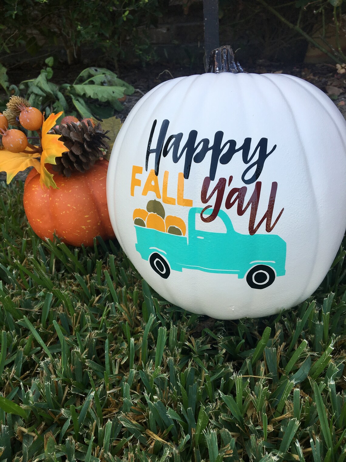Pumpkin Fall Decor, Happy Fall Y'all, Truck With Pumpkins, Fall Pumpkin ...